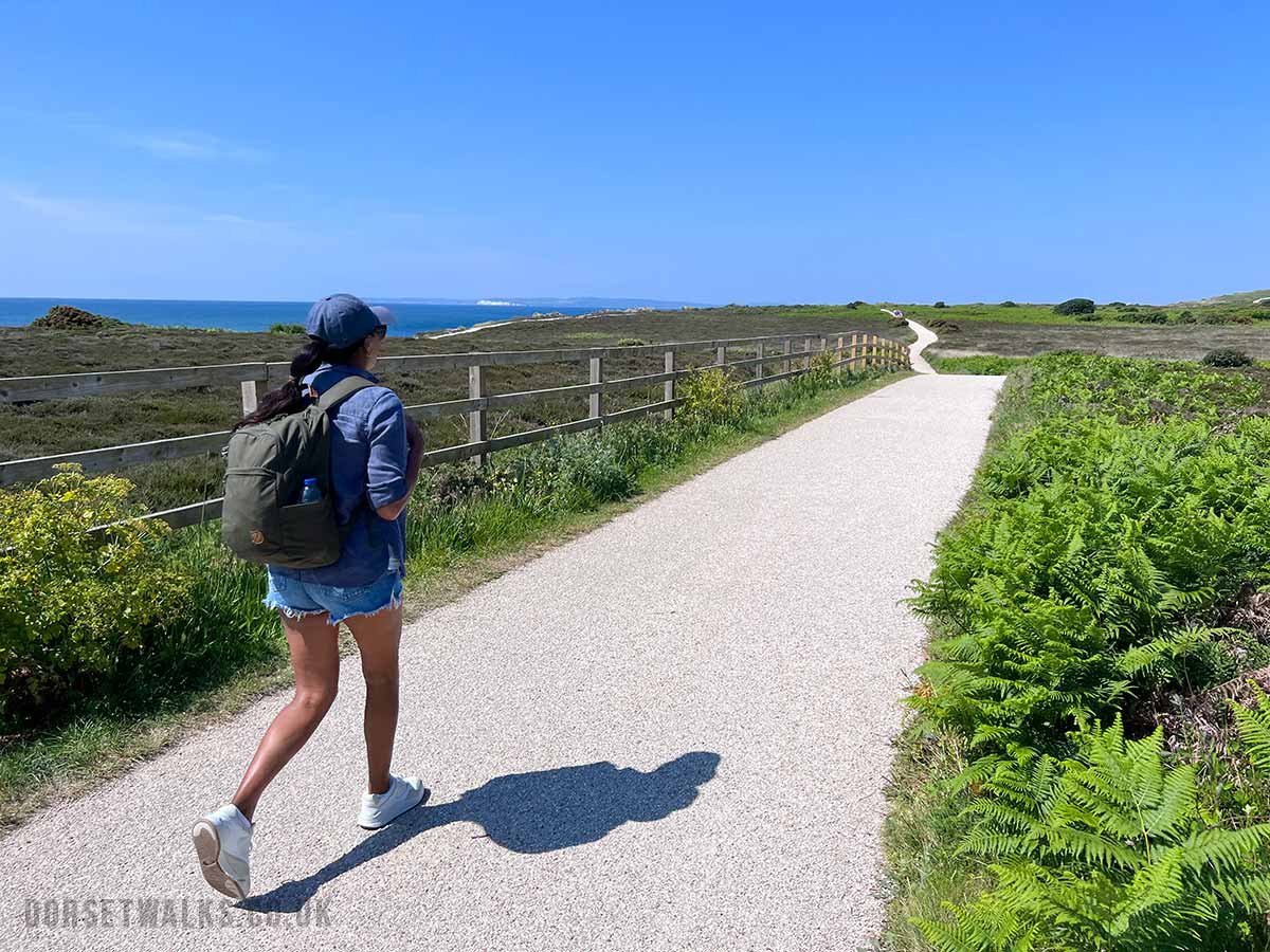 Mudeford Sandbank to Bournemouth Pier Walk 7 miles one-way